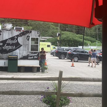 THE MAPLE ANGUS - Updated October 2024 - 23 Photos & 15 Reviews - 702 ...