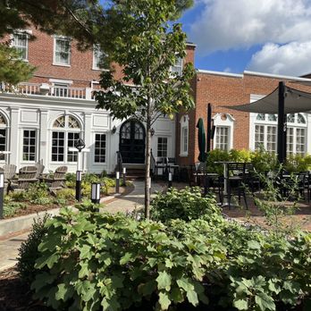 LITITZ SPRINGS INN - Updated May 2025 - 172 Photos & 159 Reviews - 14 E ...