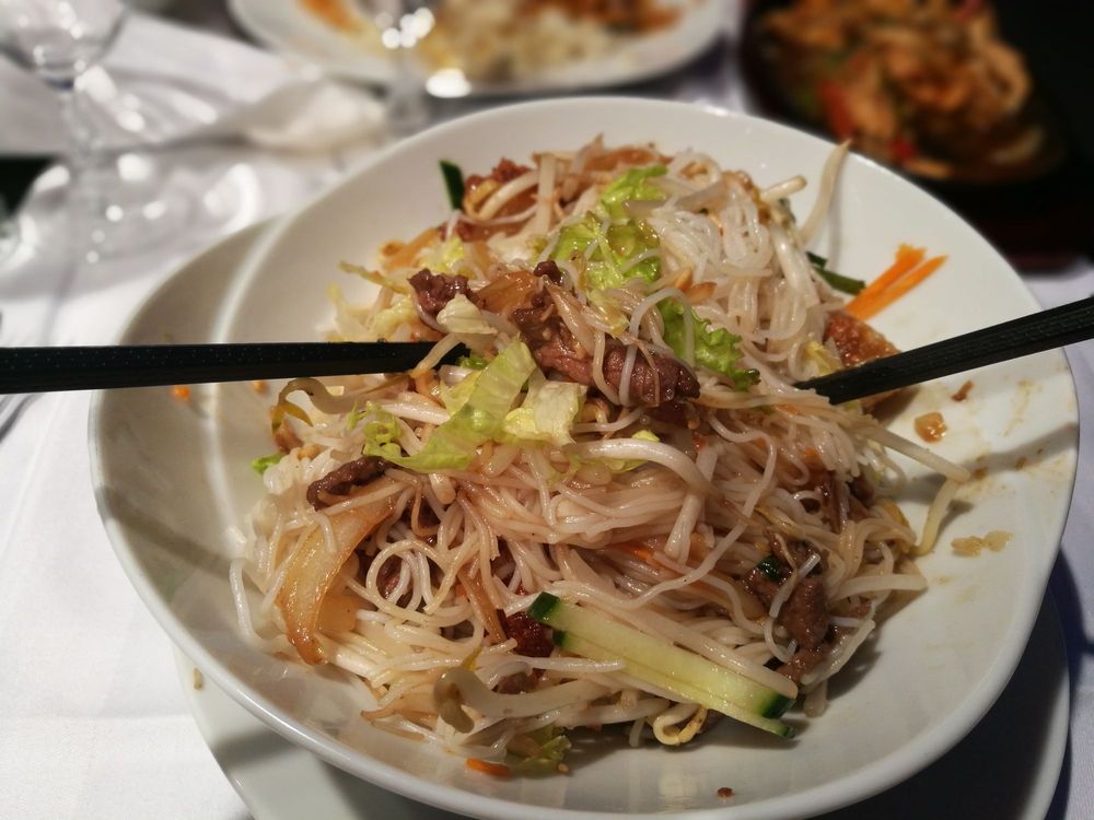 LI-FENG - Updated January 2025 - 26 rue Poussin, Paris, France - Pan ...