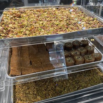 ANWAR’S KITCHEN - Updated December 2025 - 516 Photos & 459 Reviews ...