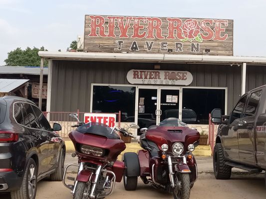 RIVER ROSE TAVERN - Updated October 2025 - 86 Photos & 116 Reviews - 145 FM2673, Canyon Lake ...