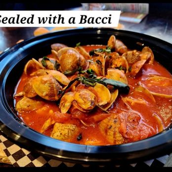BACCI PIZZERIA - Updated December 2025 - 162 Photos & 252 Reviews ...