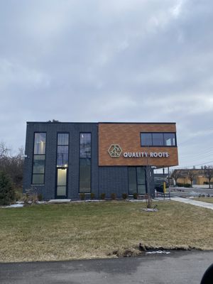 QUALITY ROOTS CANNABIS DISPENSARY - WATERFORD - Updated May 2026 - 15 ...