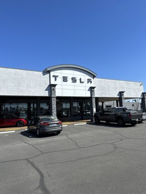 TESLA - Updated January 2026 - 89 Photos & 95 Reviews - 3250 E Sahara ...