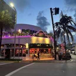 AZTECA SOUTH BEACH - Updated November 2025 - 190 Photos - 94 Reviews ...