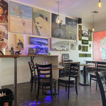 TREE LOUNGE COFFEE - Updated August 2024 - 132 Photos & 76 Reviews ...