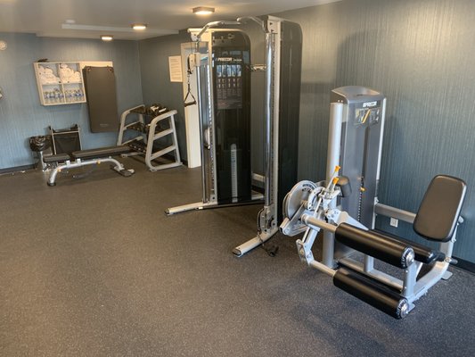 RADISSON HOTEL OAKLAND AIRPORT - 181 Photos & 177 Reviews - 8400 Edes ...