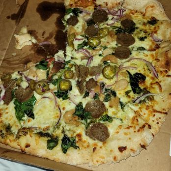 PENGUIN PIZZA - Updated January 2025 - 183 Photos & 617 Reviews - 735 ...