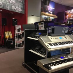 GUITAR CENTER - 16 Photos & 49 Reviews - Guitar Stores - 721 Thompson ...