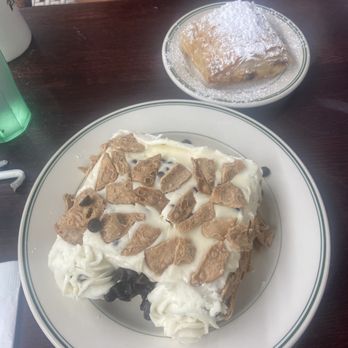 FAMOUS 4TH STREET DELICATESSEN - Updated December 2025 - 1428 Photos ...