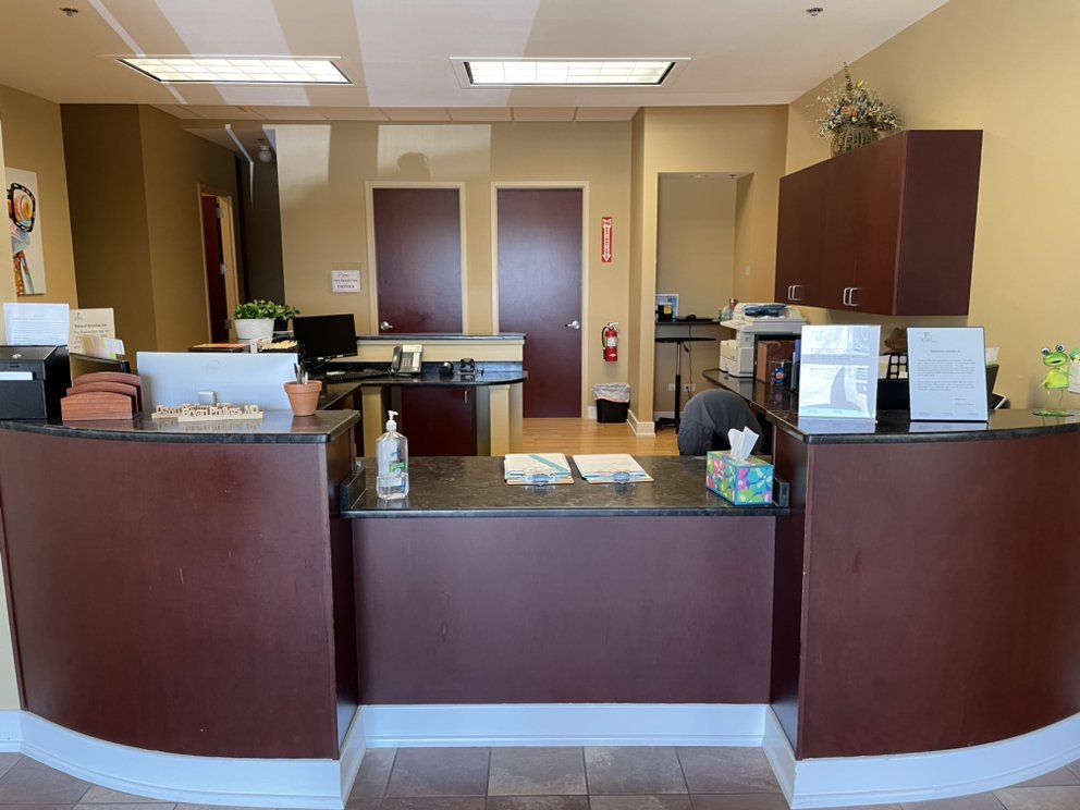 PHILLIPS EYE CENTER - Updated June 2024 - 23 Reviews - 718 S Weber Rd ...