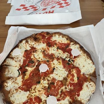 BROOKLYN’S BRICK OVEN PIZZERIA - Updated December 2025 - 350 Photos ...