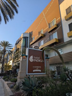 HOTEL INDIGO ANAHEIM - Updated May 2026 - 446 Photos & 449 Reviews ...