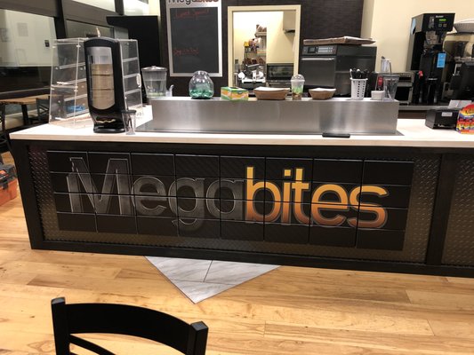 MEGABITES DELI - 660 SW 39th St, Renton, Washington - Delis ...