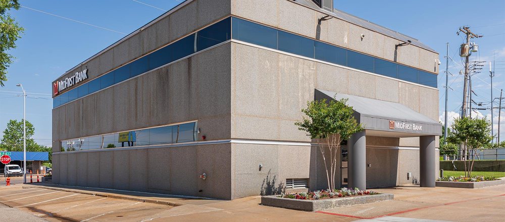 MIDFIRST BANK - Updated July 2025 - 2225 N May, Oklahoma City, Oklahoma ...
