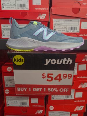 NEW BALANCE FACTORY STORE - 24 Photos & 24 Reviews - 4321 Camino De La ...