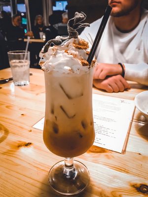 TABLE 20 - Updated November 2024 - 109 Photos & 167 Reviews - 20 N Wall ...