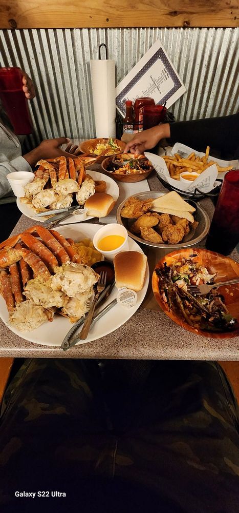 KRETZER’S GRILL & BAR - Updated July 2025 - 104 Photos & 89 Reviews ...