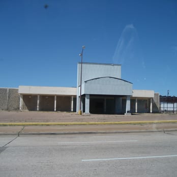 HEART OF TEXAS GOODWILL INDUSTRIES OUTLET - Updated December 2025 - 15 ...