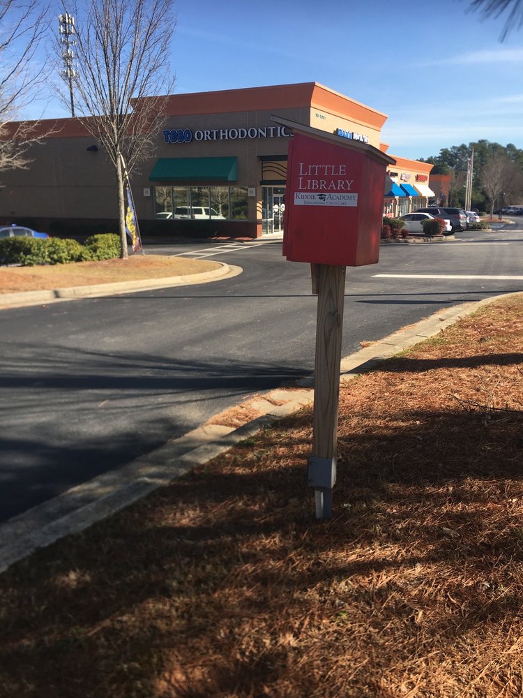 THE LITTLE LIBRARY - Updated June 2024 - 1152 Auburn Rd, Dacula ...