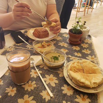 MAHA’S CAFE - Updated December 2025 - 38 Photos & 12 Reviews - 978 ...