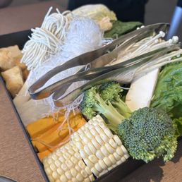 MUMU HOT POT - Updated October 2025 - 434 Photos & 275 Reviews - 925 Blossom Hill Rd, San Jose ...