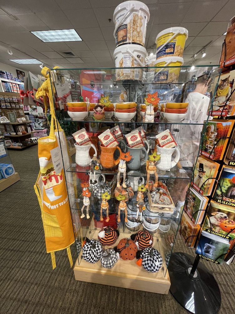 AMY’S HALLMARK SHOP - Updated November 2025 - 19 Photos - 14 Reviews ...