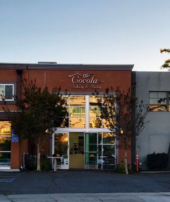 COCOLA BAKERY - Updated December 2025 - 319 Photos & 258 Reviews - 2810 ...