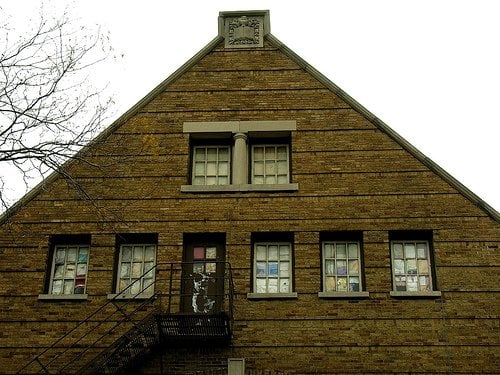 PULASKI PARK FIELDHOUSE - Updated December 2025 - 14 Photos & 11 ...