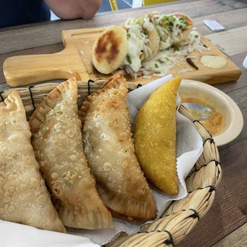 LOS KIOSKOS - Updated August 2025 - 62 Photos & 20 Reviews - 1723 B 25th Ave, Gulfport ...