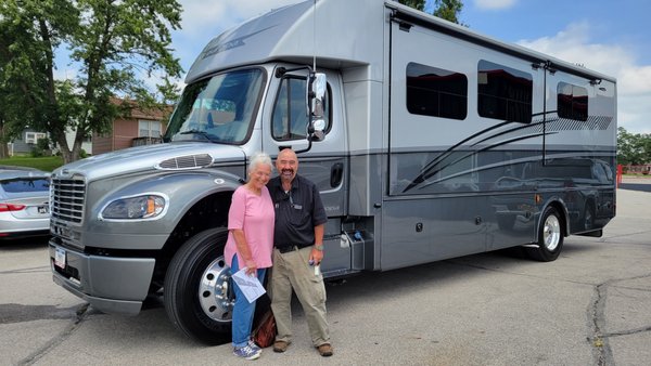 MCKEE RV - Updated December 2025 - 137 Photos & 61 Reviews - 400 1st ...