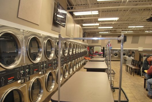 LAUNDRY & TAN CONNECTION - Updated December 2025 - 30 Photos & 11 ...
