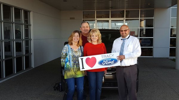 TRACY FORD - Updated December 2025 - 163 Photos & 422 Reviews - 3500 ...