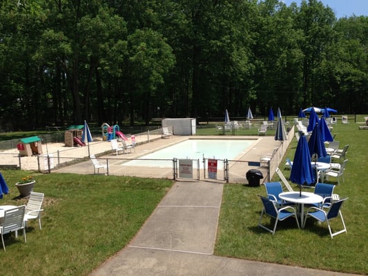 WILLOW GROVE SWIM CLUB - Updated August 2025 - 1 Evelyn St, Scotch ...