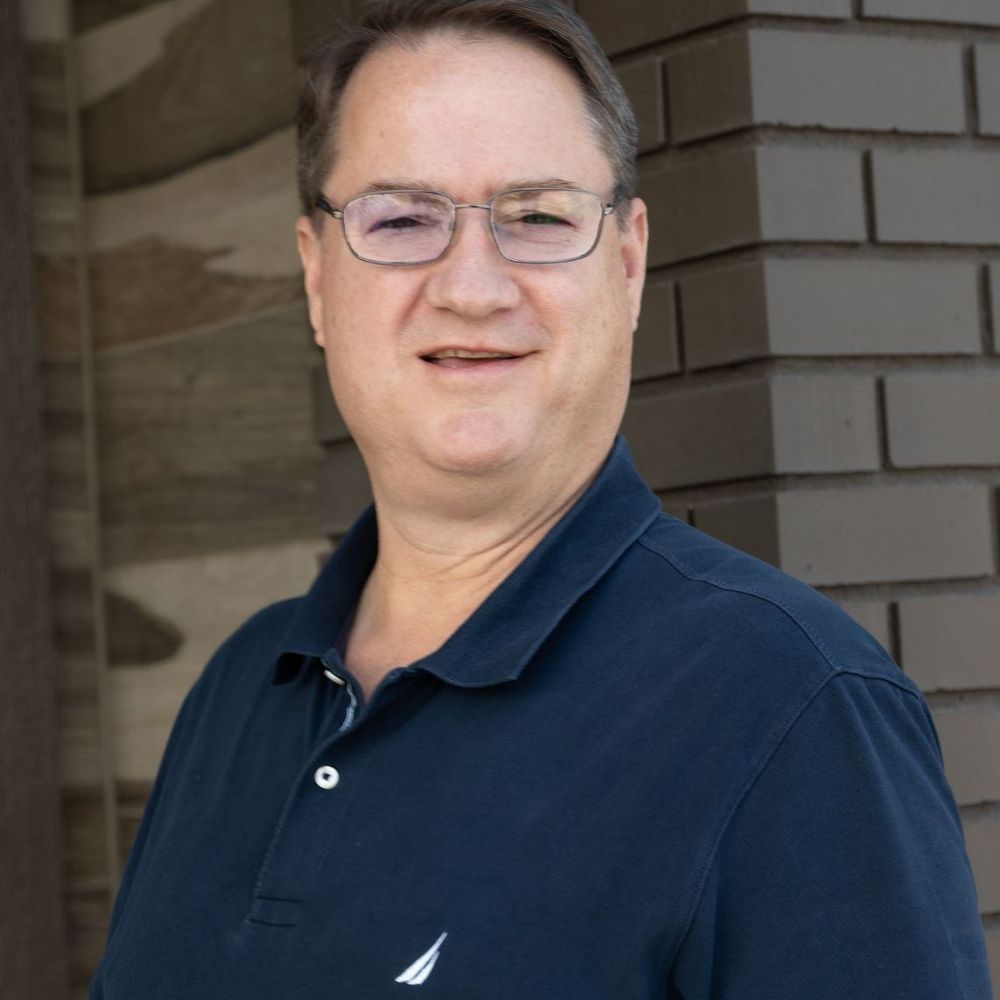 Jim Luster's Instagram, Twitter & Facebook on IDCrawl