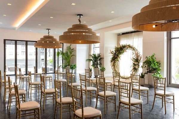 THOMPSON SAVANNAH - Updated June 2024 - 222 Photos & 58 Reviews - 201 Port St, Savannah, Georgia ...