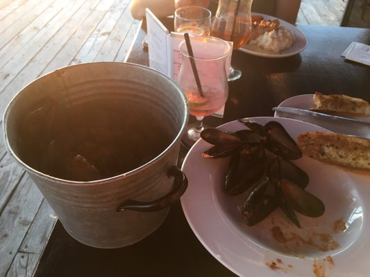 THE SUNSET ROOM AT THE SHIPYARD - Updated December 2025 - 370 Water ...