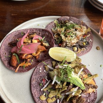 BARRIO - Updated August 2024 - 2086 Photos & 1307 Reviews - 65 W Kinzie ...