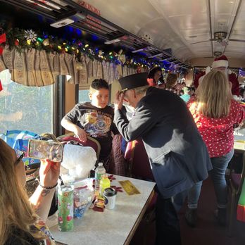 POLAR EXPRESS CAPE COD CENTRAL RAILROAD - Updated December 2025 - 17 ...