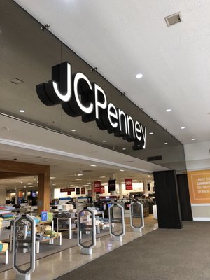 ALTON SQUARE SHOPPING CENTER - Updated January 2026 - 25 Photos & 16 ...