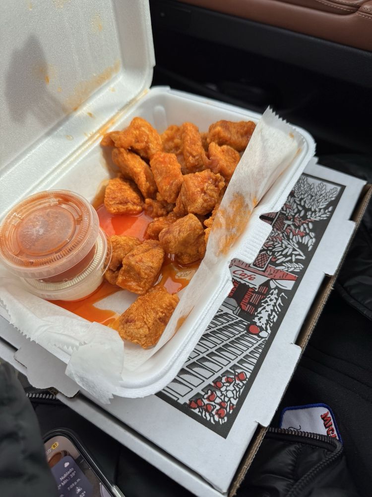 ORIGINAL PIZZA ON DRINKER - Updated January 2026 - 17 Photos - 3025 ...