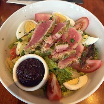 CHEZ MAMAN EAST - Updated June 2026 - 2874 Photos & 2570 Reviews - 1401 ...
