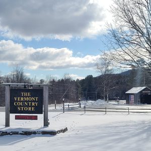 THE VERMONT COUNTRY STORE - 141 Photos & 96 Reviews - 1292 Rockingham ...