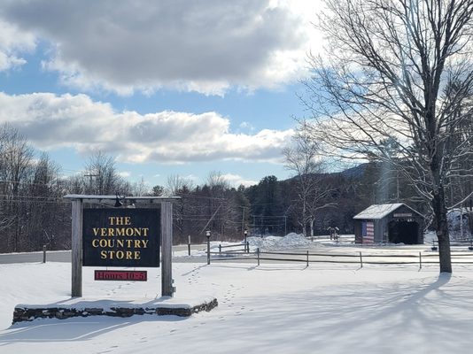 THE VERMONT COUNTRY STORE - 141 Photos & 96 Reviews - 1292 Rockingham ...