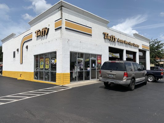 TUFFY TIRE & AUTO SERVICE CENTER - Updated December 2025 - 14 Photos ...