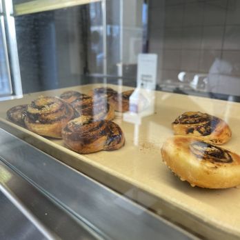 SNOWDON DELI - Updated July 2025 - 232 Photos & 173 Reviews - 5265 ...