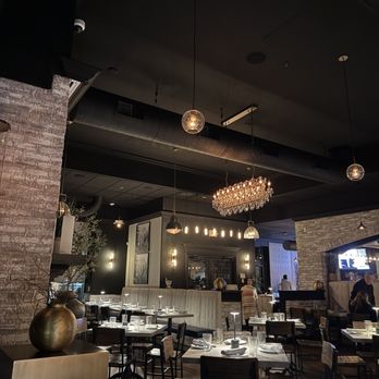 RAZA’S AT HAMILTON - Updated January 2025 - 31 Photos - 557 US-130 ...