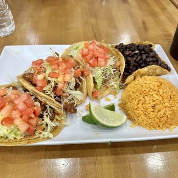 TACO MAYA - Updated May 2025 - 394 Photos & 507 Reviews - 823 S State ...