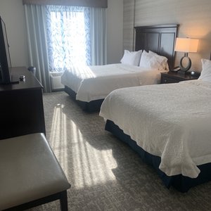 HAMPTON INN & SUITES SAN LUIS OBISPO - 132 Photos & 130 Reviews - 1530 ...