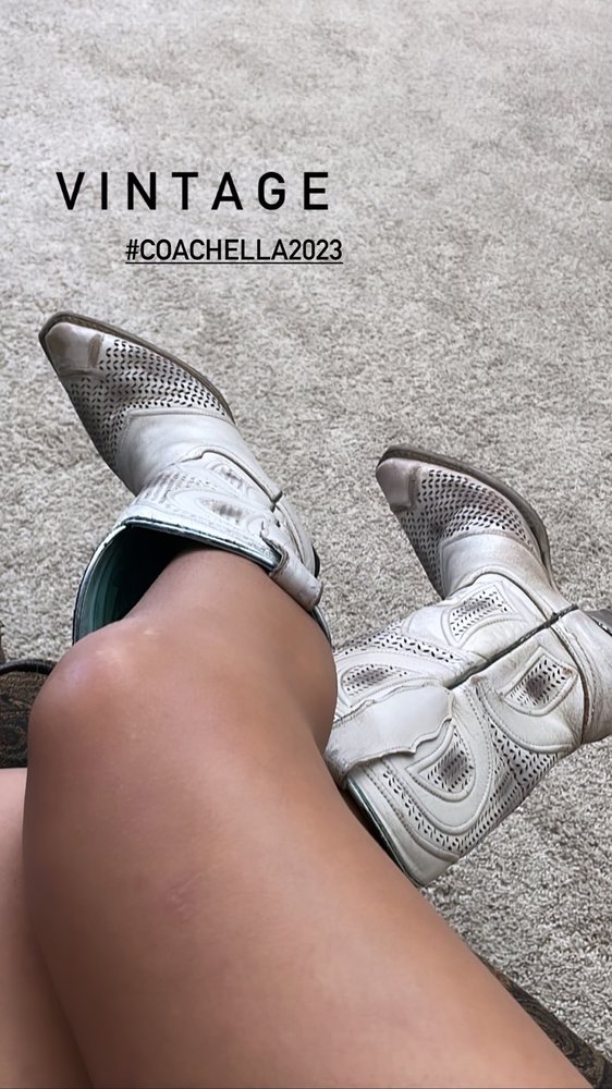 RUNWAY FASHION EXCHANGE - Updated January 2026 - 30 Photos & 23 Reviews ...